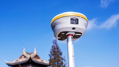 i93: IMU-RTK GNSS Receiver with Visual Surveying | CHCNAV